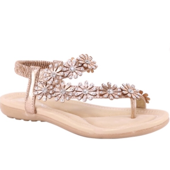 Verano Rio | Shoes | Veranorio Camel Flower Rhinestone Comfort Sandal ...